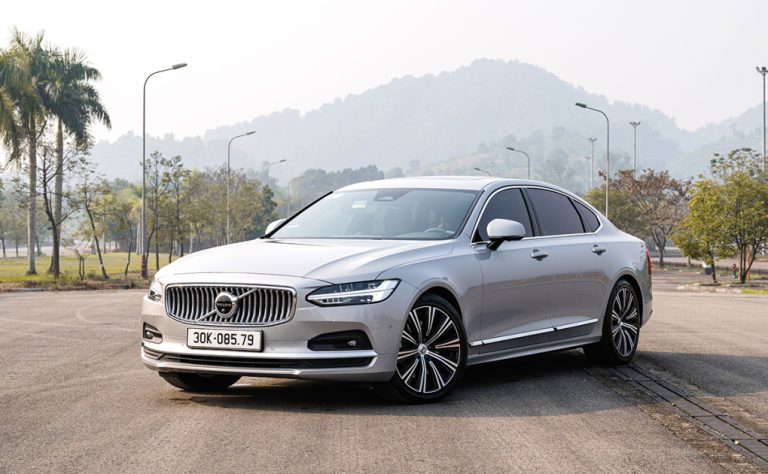 Volvo S90 2023 - Xe dành cho ông chủ ngồi sau